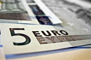 Sanofi pumps more capital into venture fund | Pharmaceutical | The ...